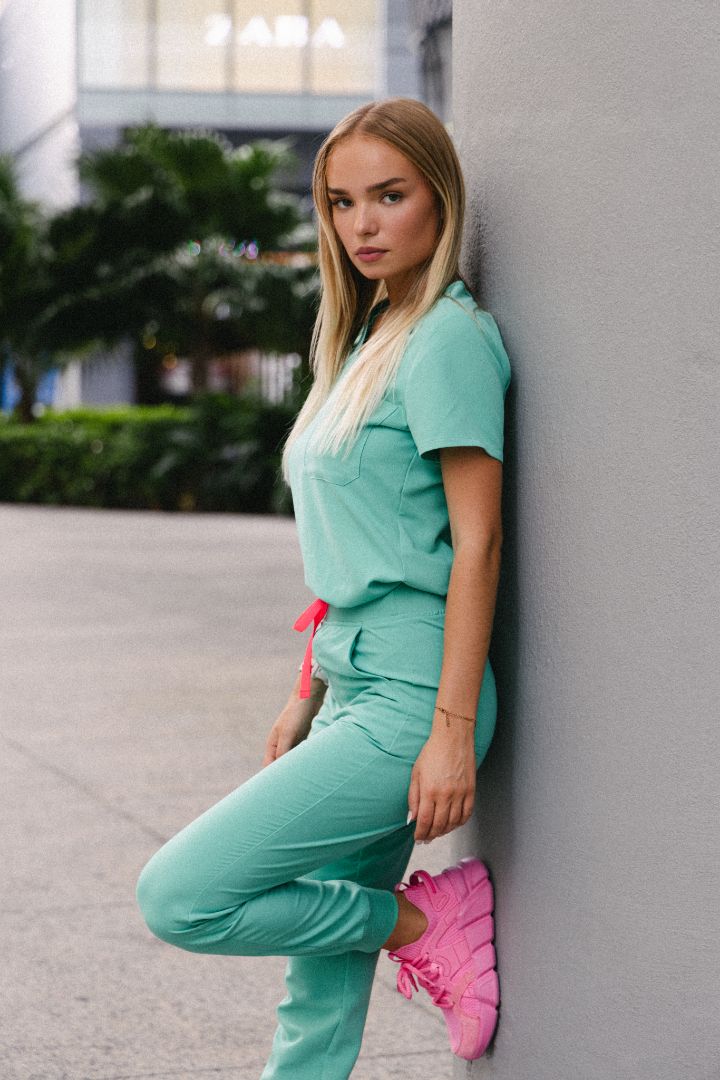 Nursing Shoes l The Perfect Match For Your Scrubs – Forgano